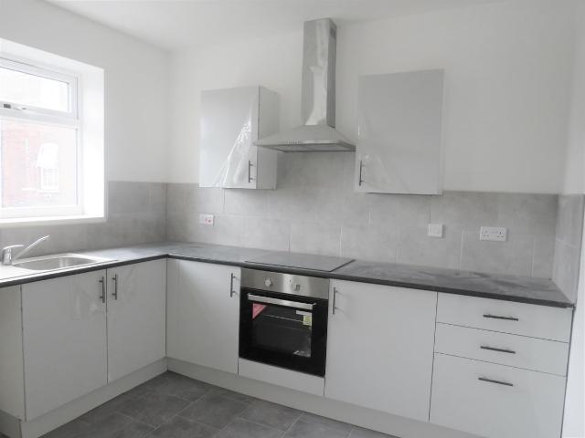 Market Place, Tipton DY4, 1 bed flat to rent, £650 pcm | PrimeLocation