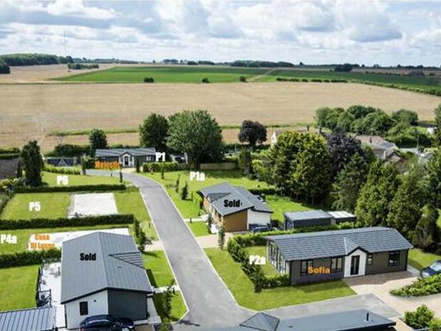 Market Rasen, Lincolnshire, 2 Bedroom Park