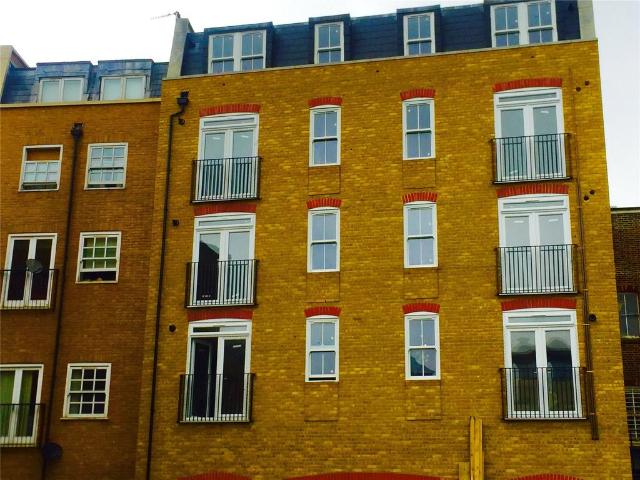 Marketfield Road, Redhill, Surrey, RH1 1 bed apartment to rent £1,150 pcm £265 pw