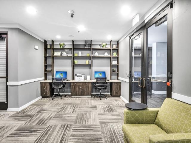 Markethaus 3700 3 Bedroom Apartment for Rent at 3700 Mapleshade Ln, Plano, TX 75075