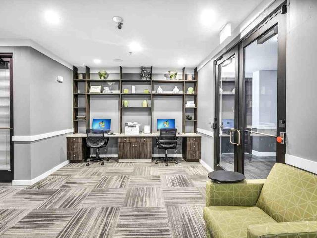 Markethaus 3700 2 Bedroom Apartment for Rent at 3700 Mapleshade Ln, Plano, TX 75075