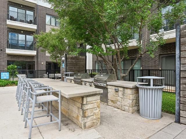 Markethaus 3700 Studio Apartment for Rent at 3700 Mapleshade Ln, Plano, TX 75075
