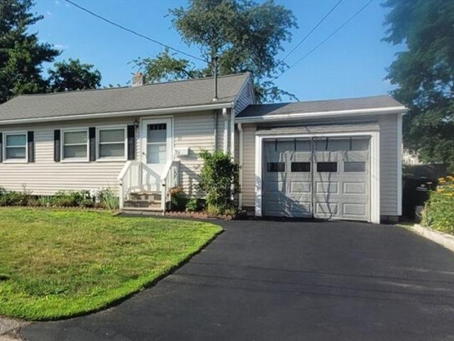 Markham Cir, Ayer, Home For Sale