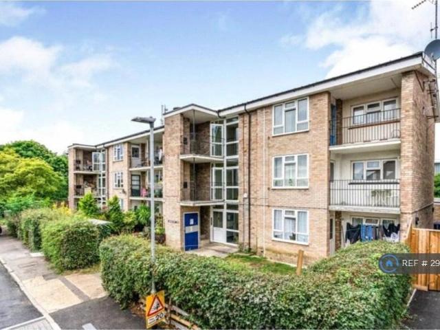 Markham Close, Cambridge, CB4 2 bed flat to rent £1,550 pcm £358 pw