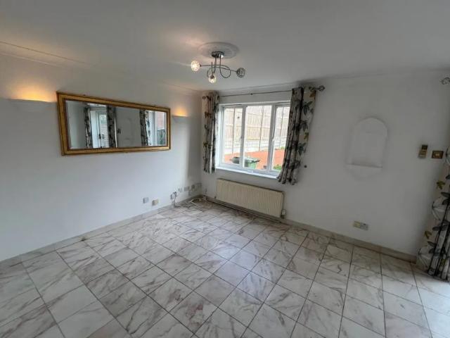 Markham Road, Waltham Cross, Cheshunt