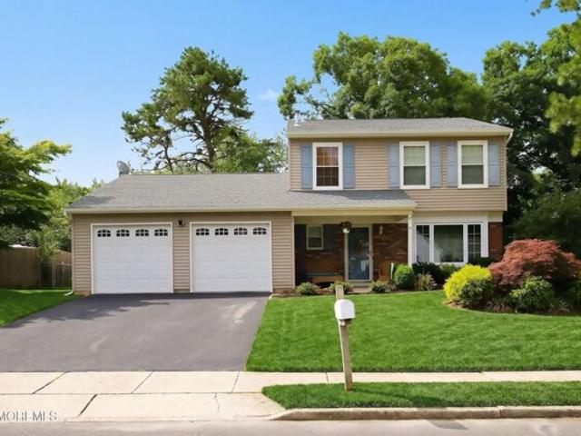 Markwood Dr, Howell, Home For Sale