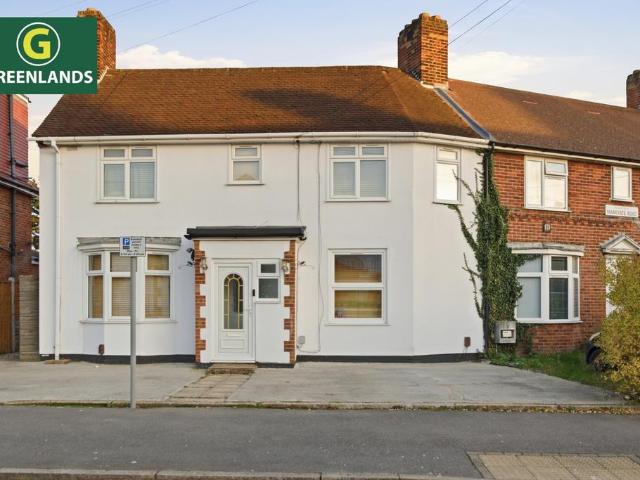Markyate Road, Barking, RM8 4 bed house to rent £2,950 pcm £681 pw