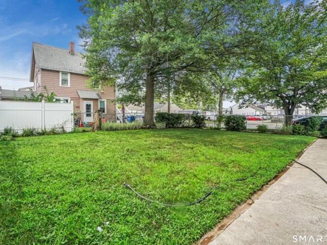 Marlboro St, Hamden, Home For Sale