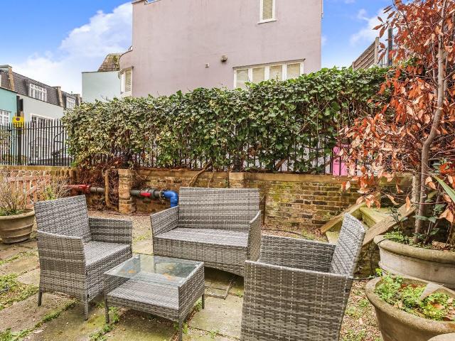 Marlborough, 61 Walton Street SW3, 1 bed flat to rent, £3,500 pcm | PrimeLocation