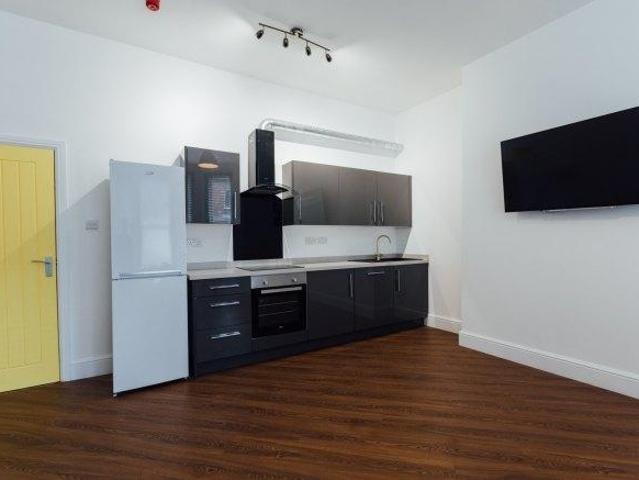 Marlborough Avenue 2 bed house share to rent £1,038 pcm £240 pw