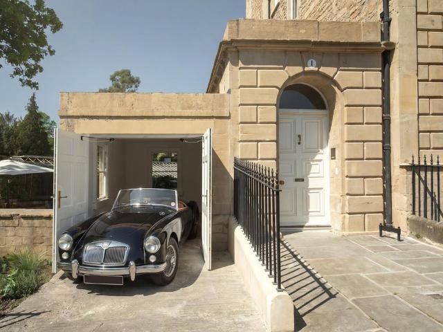 Marlborough Buildings, Bath, BA1 5 bed townhouse to rent £32,000 pcm £7,385 pw
