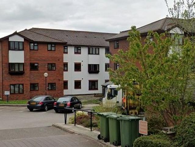 Marlborough Court, Vicars Cross Road, Chester CH3, 2 bedroom flat to rent 70016345 | PrimeLocation