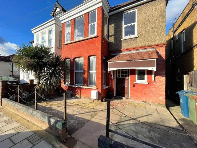 Marlborough Hill, Harrow, Middlesex HA1, Property to rent, £950 pcm | PrimeLocation