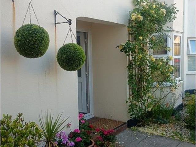 Marlborough Mews, Brighton BN1, 3 bed semi detached house to rent, £2,300 pcm | PrimeLocation
