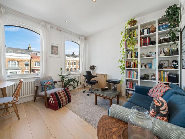 Marlborough Road N19, 1 bed flat to rent, £2,100 pcm | PrimeLocation
