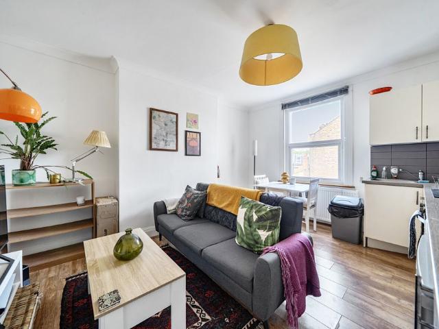 Marlborough Road, N19, London