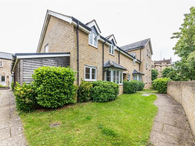 Marlborough Road, Oxford OX1, 1 bed flat to rent, £1,500 pcm | PrimeLocation