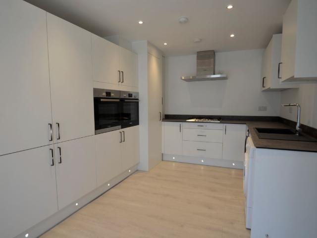 Marlborough Road, Ashford TW15, Room to rent, £700 pcm | PrimeLocation