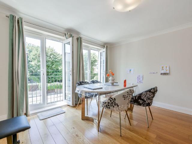 Marlborough Road, Chiswick, London W4, 3 bed flat to rent, £3,500 pcm | PrimeLocation