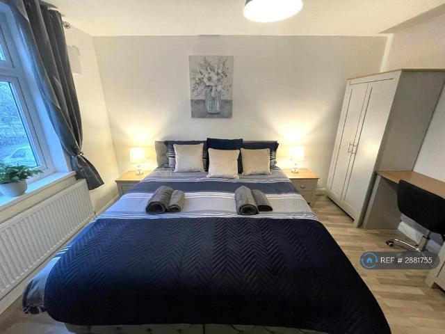 Marlborough Road, Gillingham, ME7 1 bed flat to rent £1,180 pcm £272 pw