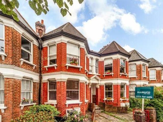 Marlborough Road, London, 3 Bedroom Apartment