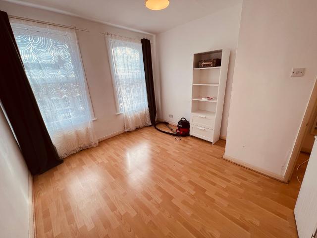 Marlborough Road, London N19, 1 bed flat to rent, £1,647 pcm | PrimeLocation