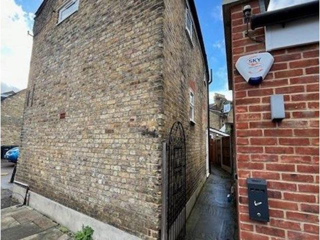 Marlborough Road, London N22, Studio to rent, £1,200 pcm | PrimeLocation