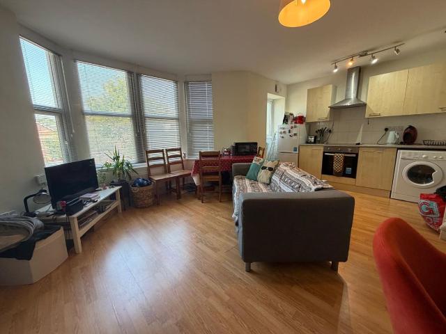 Marlborough Road, Roath CF23, 1 bed flat to rent, £795 pcm | PrimeLocation