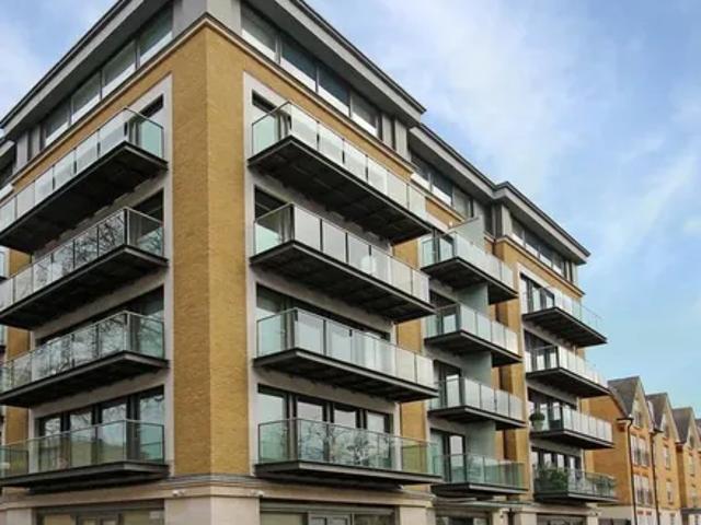 Marlborough Road, Strand on the Green, London, W4 4EU, United Kingdom | 2 bed apartment for rent #139545009 | Rentberry