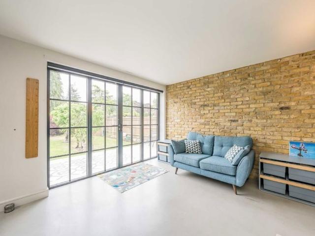 Marlborough Road, TW12, London