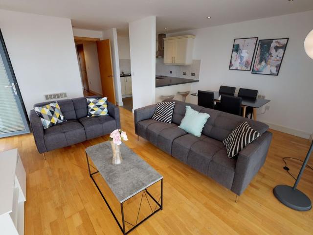 Marlborough Street, Liverpool L3, 3 bed flat to rent, £1,550 pcm | PrimeLocation