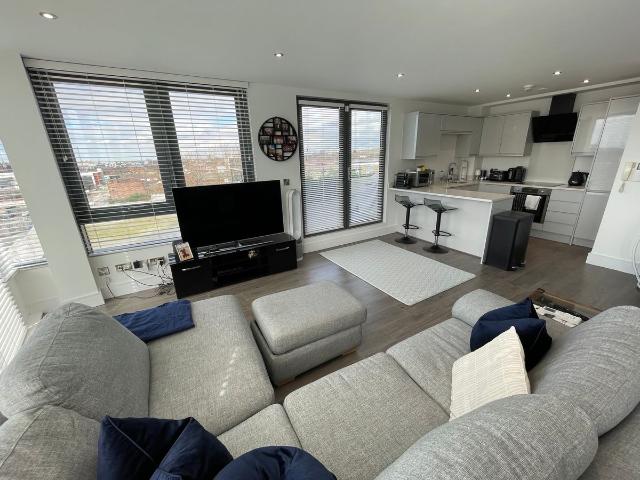 Marlborough Street, Liverpool L3, 3 bed flat to rent, £1,900 pcm | PrimeLocation