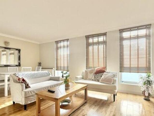 Marlbury, Abbey Road, 3 Bedroom Apartment