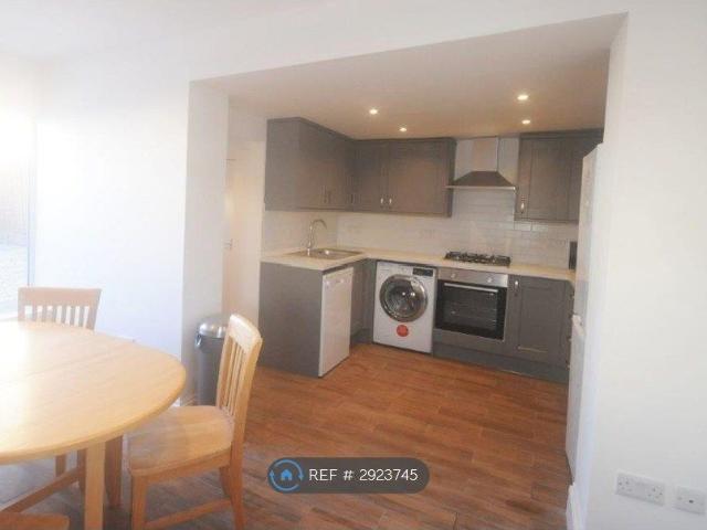 Marle Hill Road, Cheltenham GL50, 4 bed terraced house to rent, £2,400 pcm | PrimeLocation