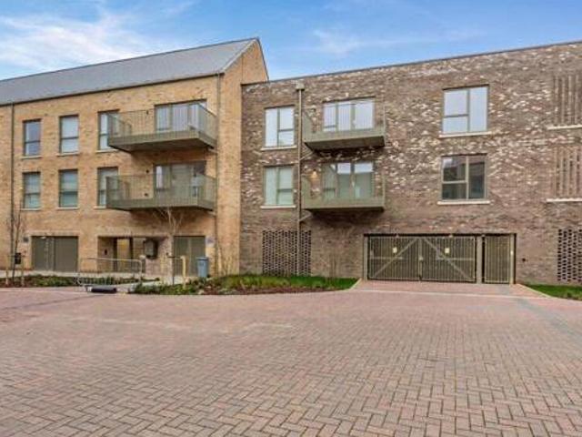 Marleigh Avenue, Cambridge, 2 Bedroom Apartment
