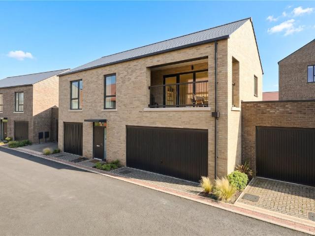 Marleigh Lane, Cambridge, Cambridgeshire CB5, 2 bed detached house to rent, £2,200 pcm | PrimeLocation