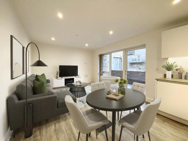 Marleigh Park, Cambridge CB5, 2 bed flat to rent, £1,900 pcm | PrimeLocation