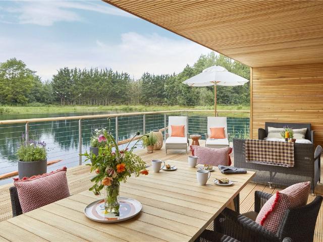 Marley View, Coln Waters, Lechlade, Gloucestershire GL7, 3 bed flat to rent, £10,500 pcm | PrimeLocation