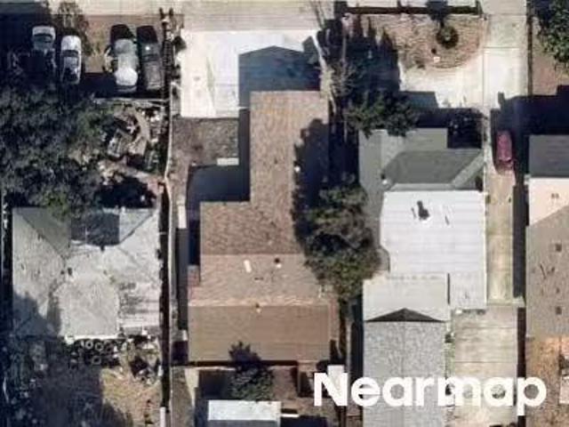 Marline Ave