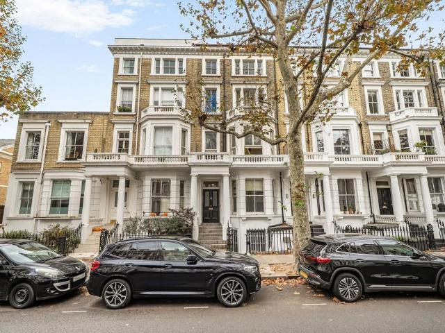 Marloes Road, Kensington, London, W8 Studio to rent £1,799 pcm £415 pw