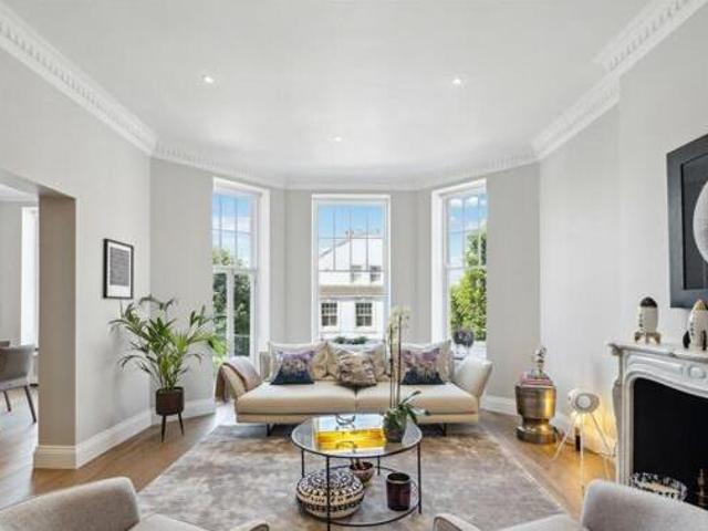 Marloes Road, London, 4 Bedroom Apartment