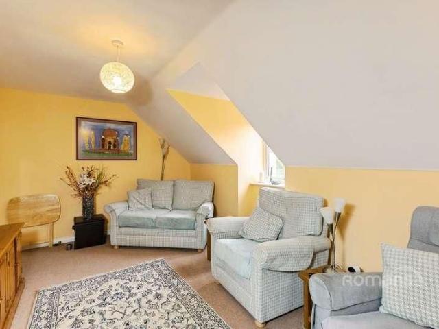 Marlow Court, All Hallows Road, Caversham, Reading, RG4