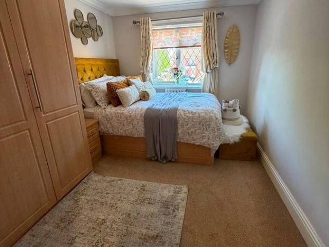 Marlow Avenue LU1, 4 bed terraced house to rent, £2,200 pcm | PrimeLocation