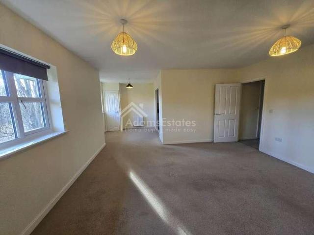 Marmaville Court, Mirfield, WF14