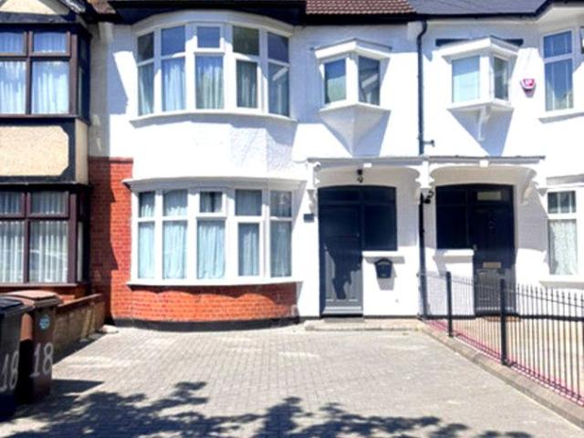 Marmion Avenue, London E4, 4 bed end terrace house to rent, £3,300 pcm | PrimeLocation