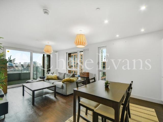 Marner Point, 1 Jefferson Plaza, Bow. 3 bed flat to rent £3,033 pcm £700 pw