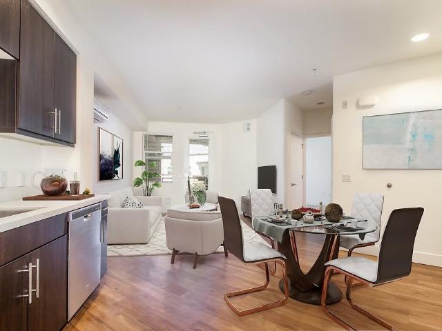 Marquis 1 Bedroom Apartment for Rent at 817 N 10th St, San Jose, CA 95112 Downtown San Jose
