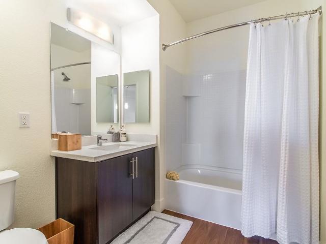 Marquis 2 Bedroom Apartment for Rent at 817 N 10th St, San Jose, CA 95112 Downtown San Jose