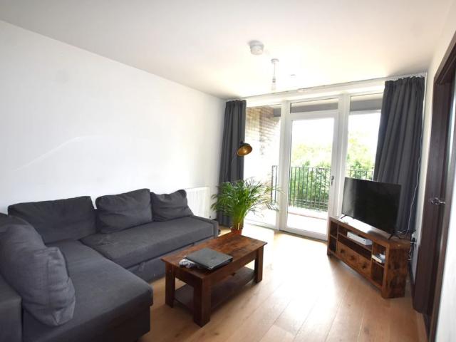 Marri Street, Watford, WD24