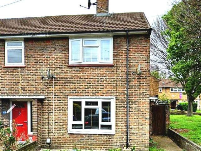 Marriott Road, London E15, Room to rent, £800 pcm | PrimeLocation